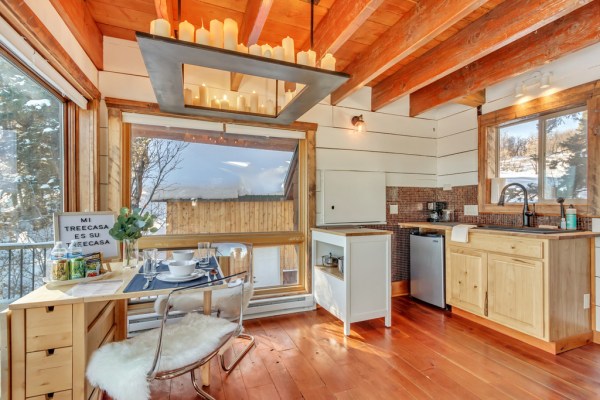 THE TREEHOUSE UTAH – THE FORGOTTEN CABINS